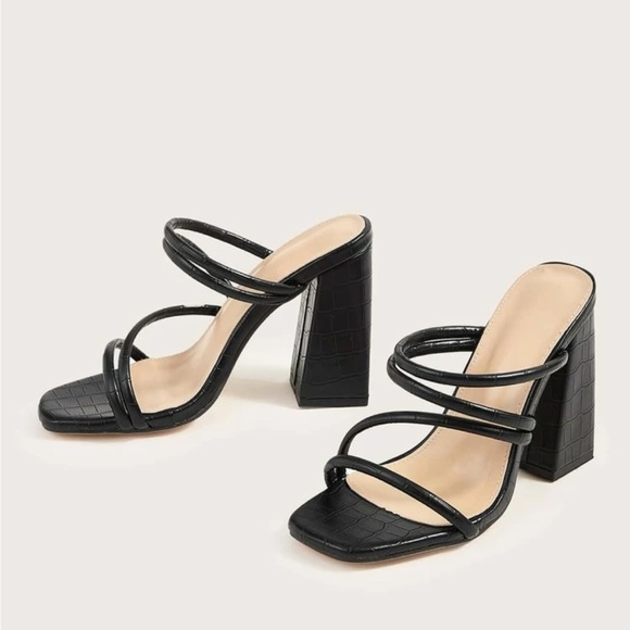 SHEIN | Shoes | Shein Black Croc Embossed Strappy Block Heel Sandal ...